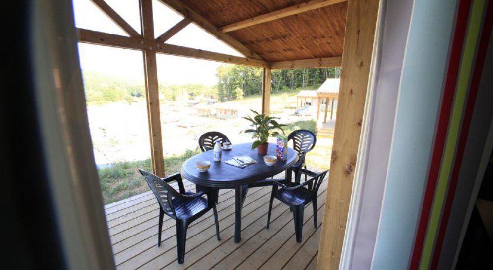 Réservation de groupe : Les Hameaux de Pomette - Terres de France ...